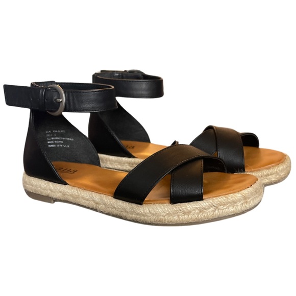 a.n.a | Shoes | Ana Womens Blaze Ankle Strap Flat Sandals 65 Black ...